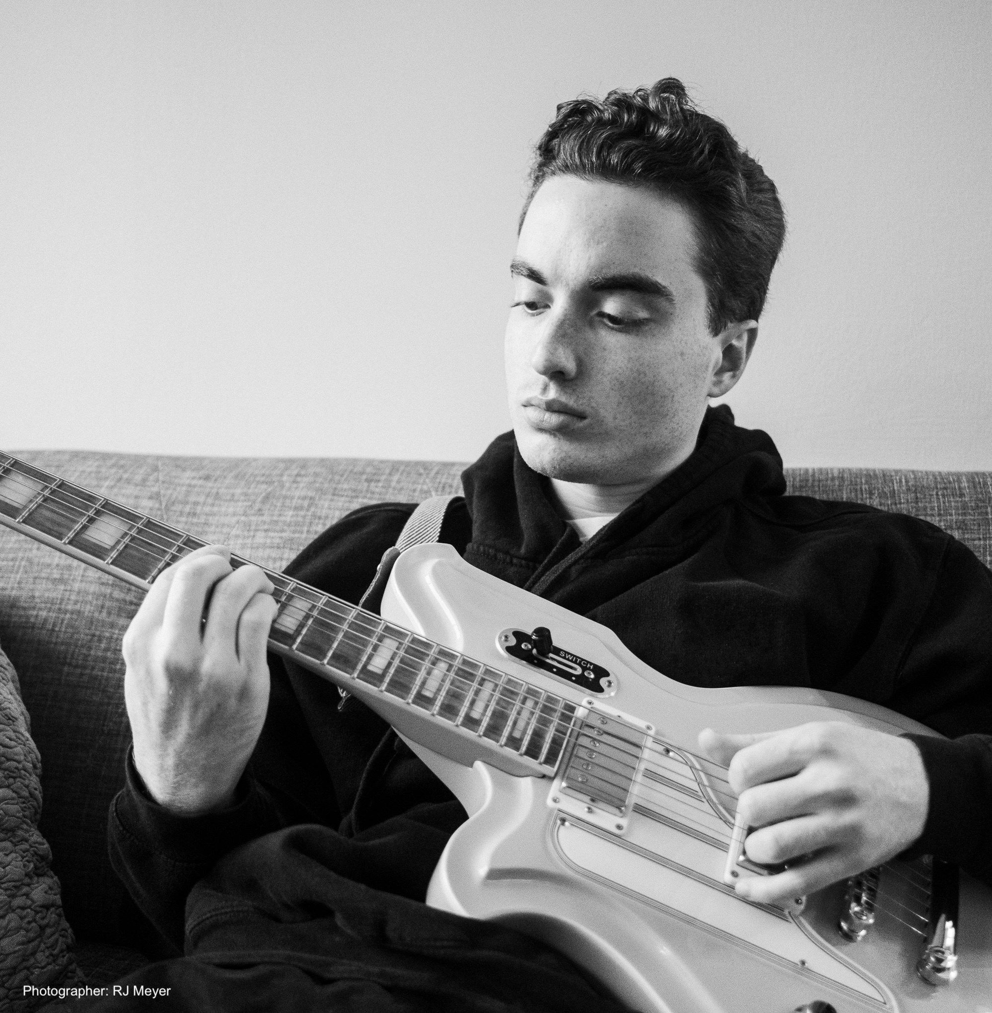 Songwriter Dom Did It Wins Grammy for Best R&B Album with Chris Brown's ...